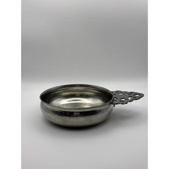 Other | Vintage Kirk Stieff Williamsburg Pewter Porringer Bowl W Handle ...